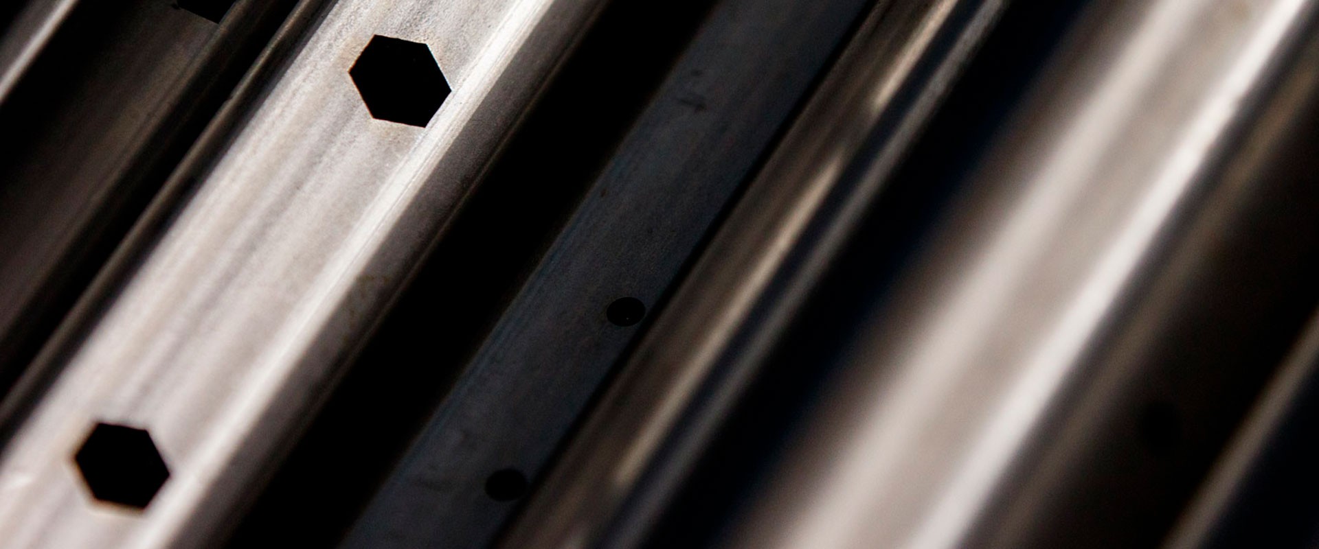 Taglio Tubo | Elletielle srl - Lavorazioni metalliche